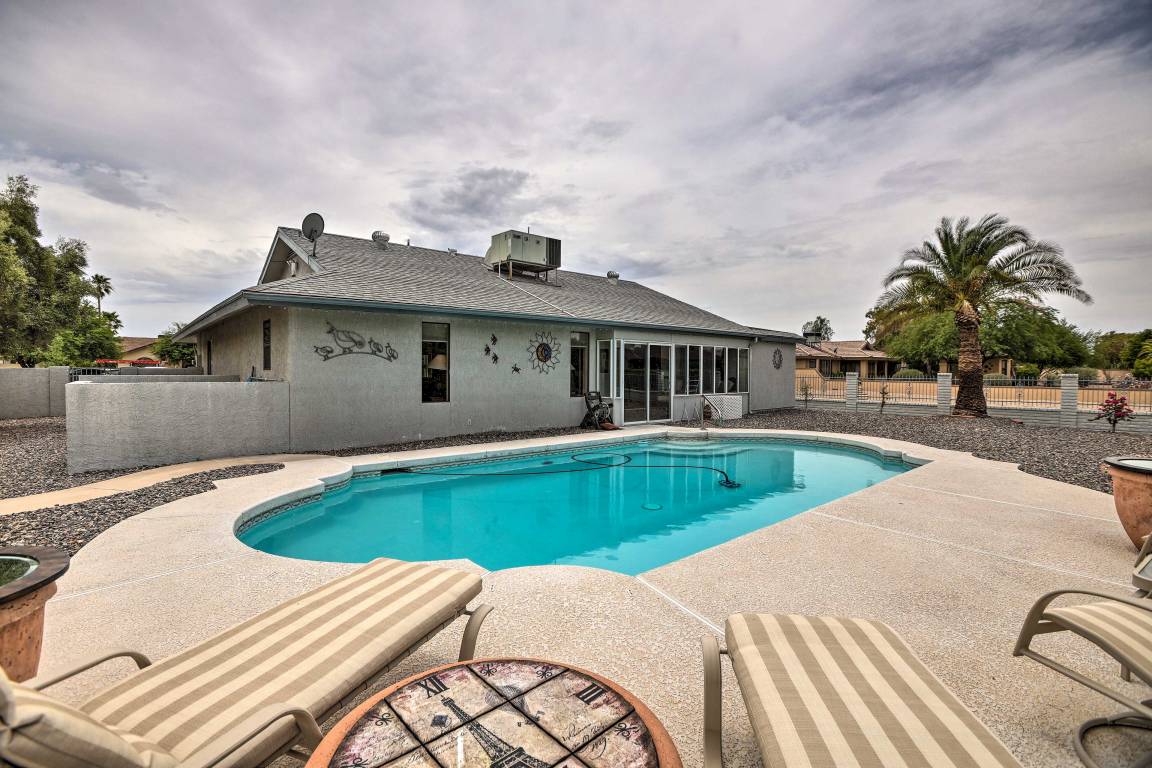 123 M² House ∙ 2 Bedrooms ∙ 4 Guests - Sun City, AZ
