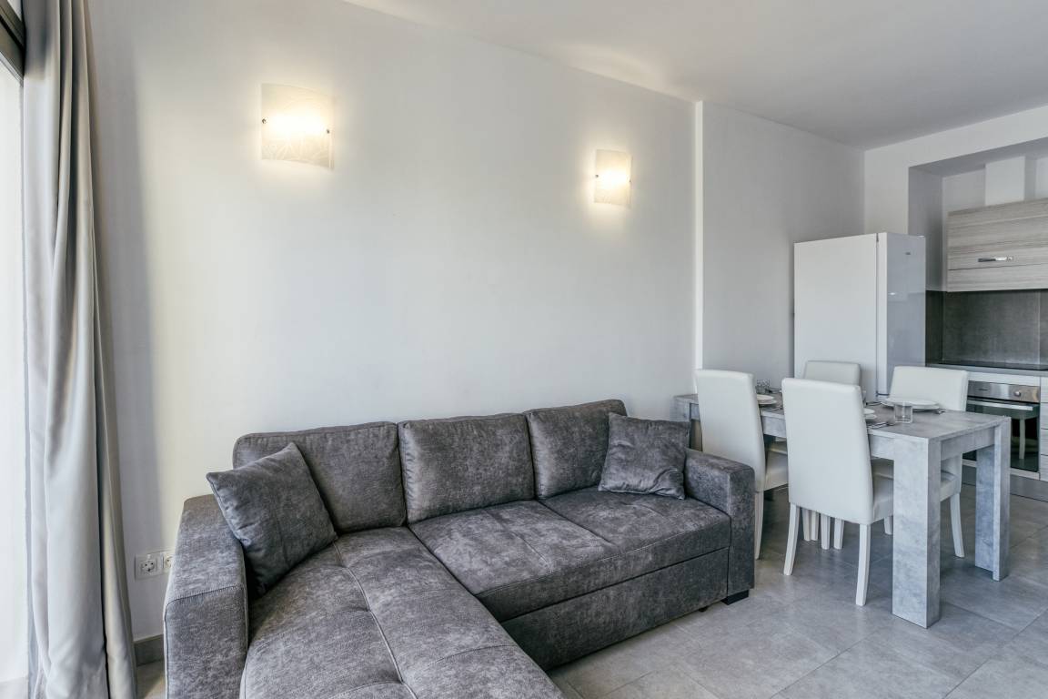 55 M² Aparthotelli ∙ 1 Makuuhuone ∙ 4 Vierasta - Figueras