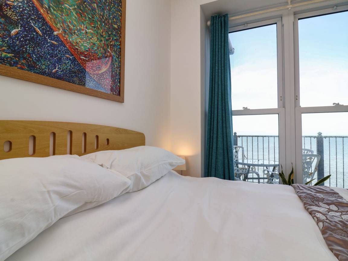 Cottage ∙ 2 Bedrooms ∙ 4 Guests - Combe Martin Bay