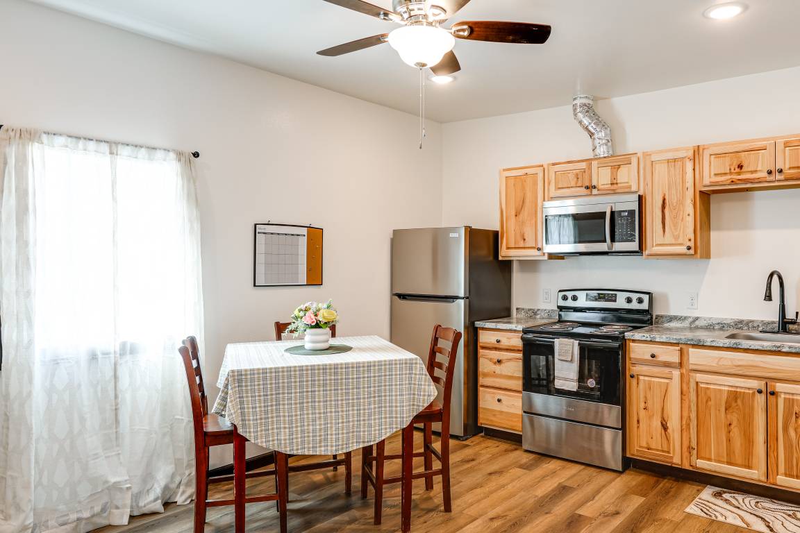 92 M² Apartment ∙ 1 Bedroom ∙ 3 Guests - Fairbanks, AK