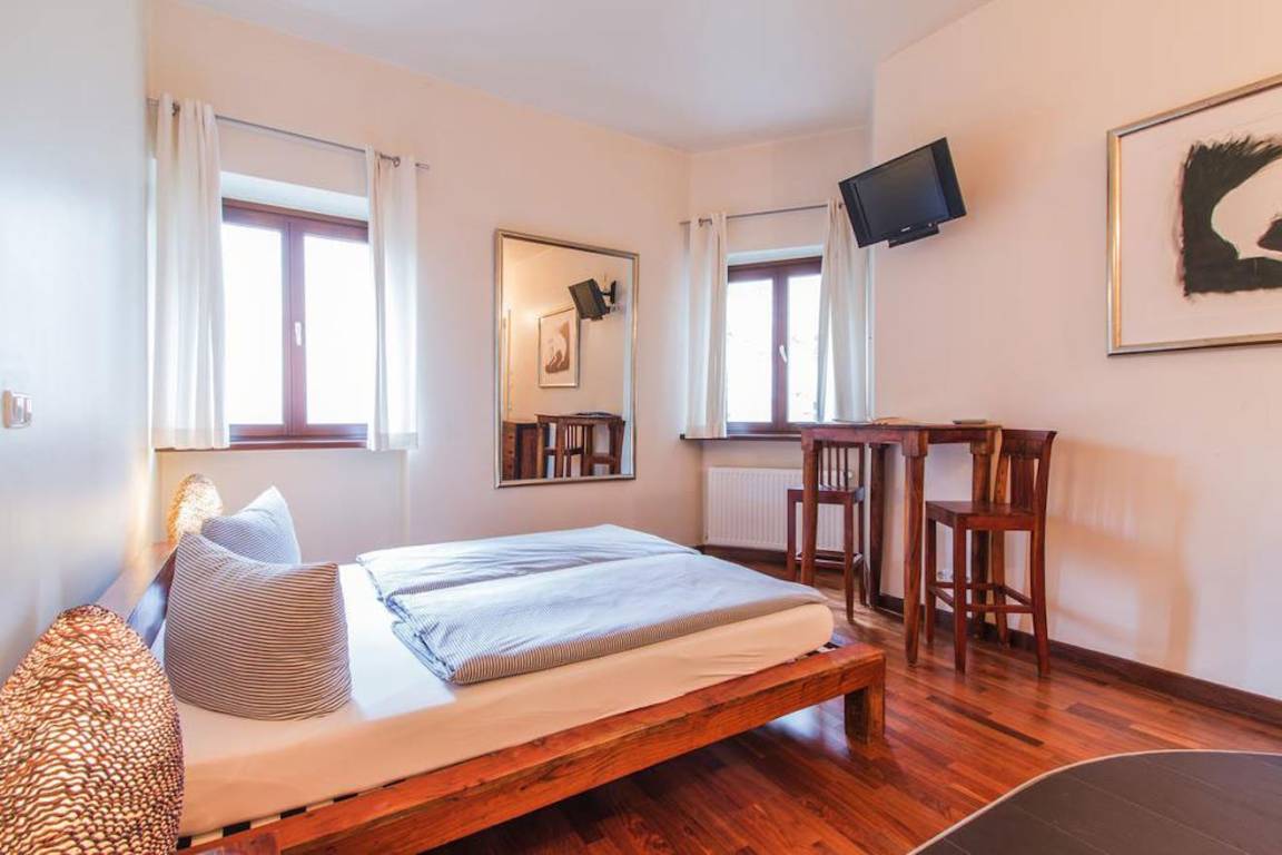 30 M² Ferienwohnung ∙ 2 Gäste - Stahnsdorf