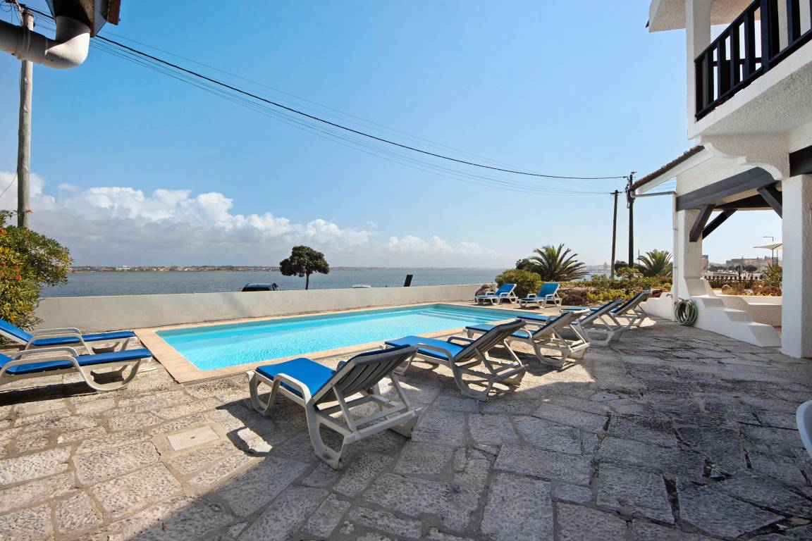 380 M² Maison De Vacances ∙ 5 Chambres ∙ 9 Personnes - Aveiro