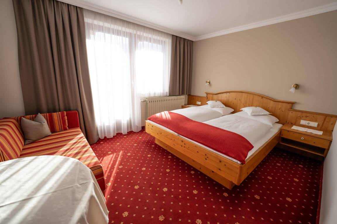21 M² Hotel ∙ 1 Slaapkamer ∙ 2 Gasten - Untertauern