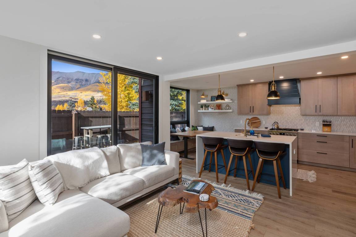 139 M² Condo ∙ 3 Bedrooms ∙ 8 Guests - Telluride, CO