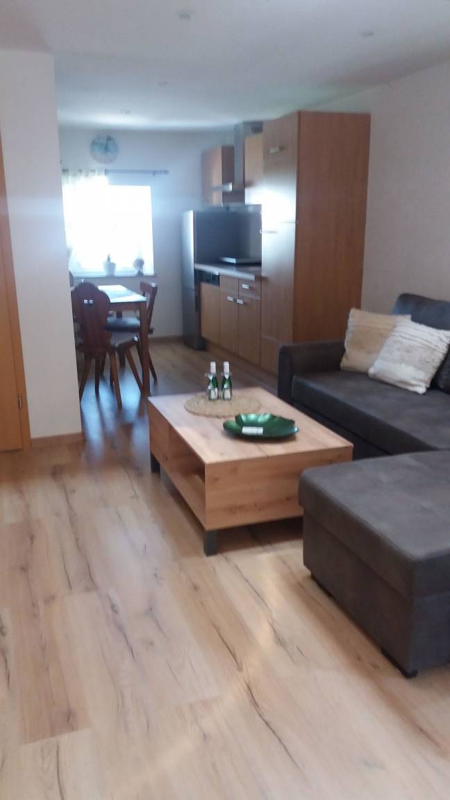 50 M² Appartement ∙ 1 Slaapkamer ∙ 3 Gasten - Mühldorf am Inn
