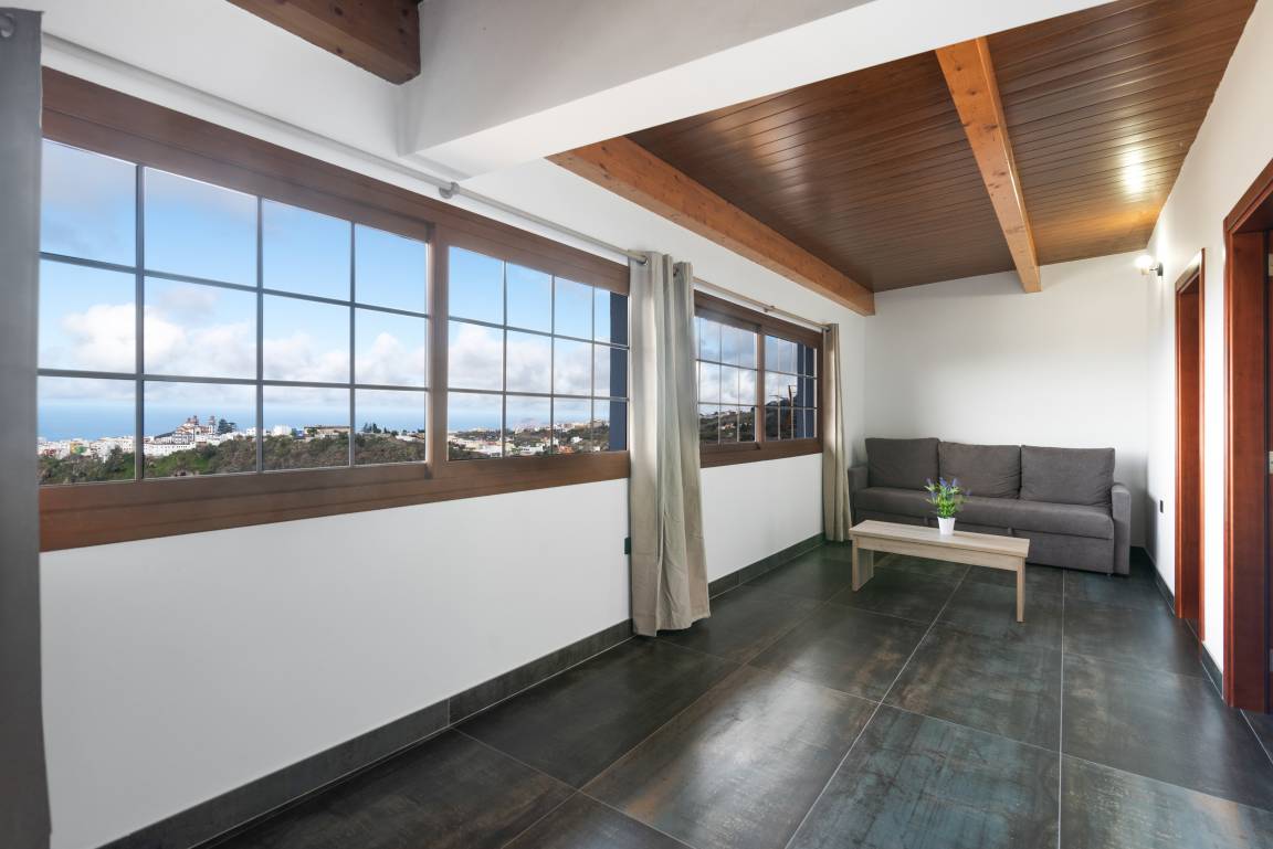 50 M² House ∙ 2 Bedrooms ∙ 6 Guests - Arucas