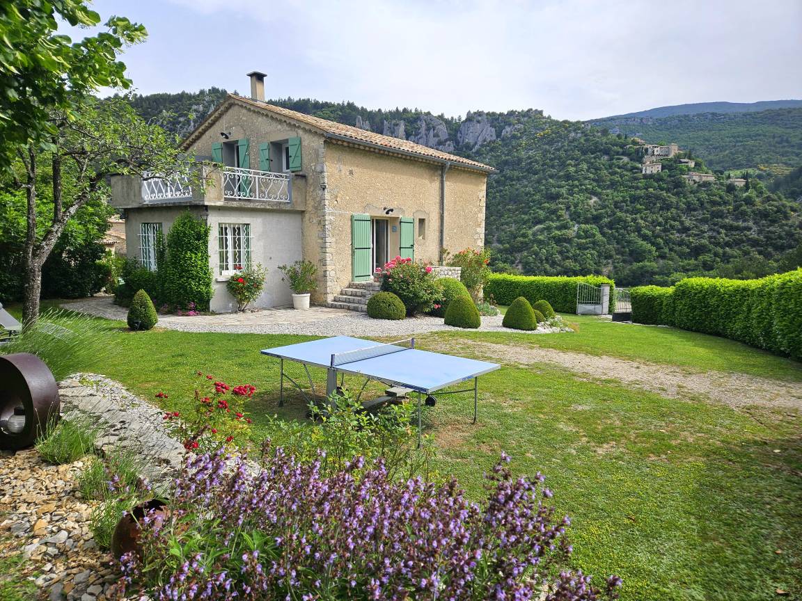 75 M² Ferienhaus ∙ 2 Schlafzimmer ∙ 5 Gäste - Mont Ventoux
