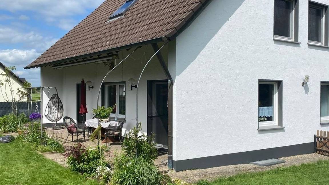 160 M² Ferienhaus ∙ 2 Schlafzimmer ∙ 4 Gäste - Remscheid