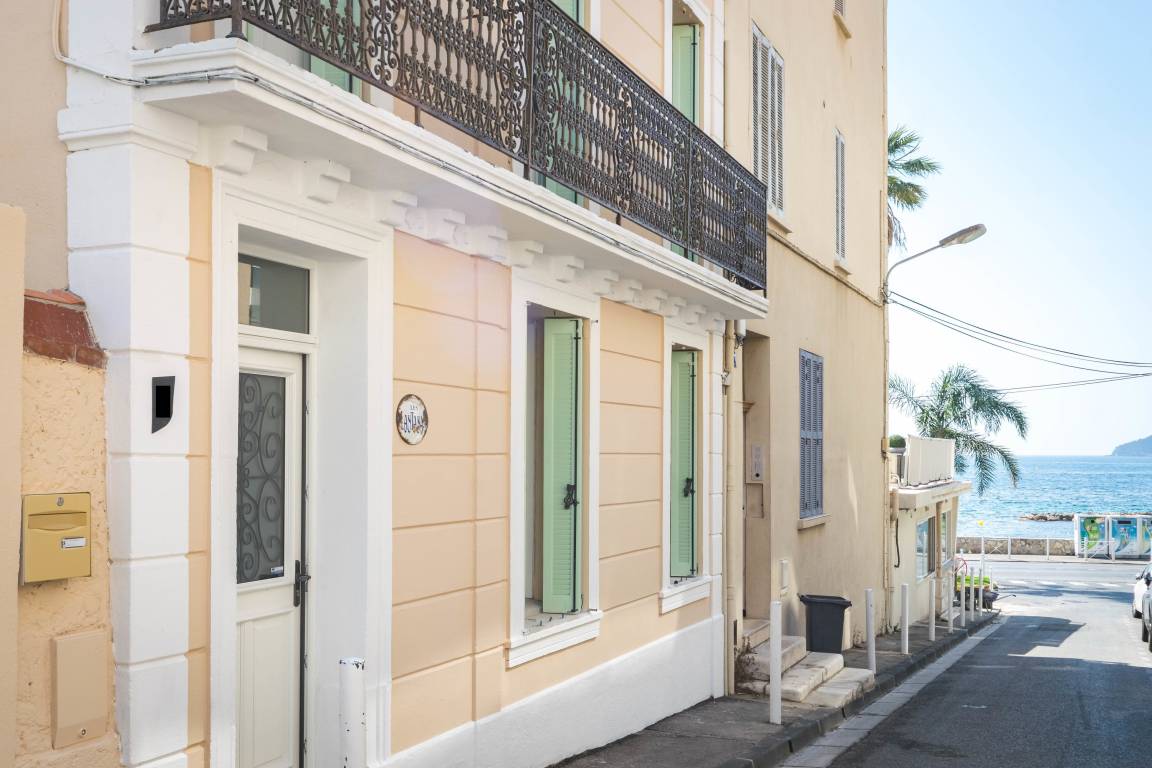 100 M² Villa ∙ 3 Chambres ∙ 8 Personnes - Saint-Mandrier-sur-Mer