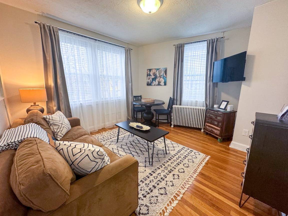 Apartment ∙ 1 Bedroom ∙ 4 Guests - Cambridge, MA