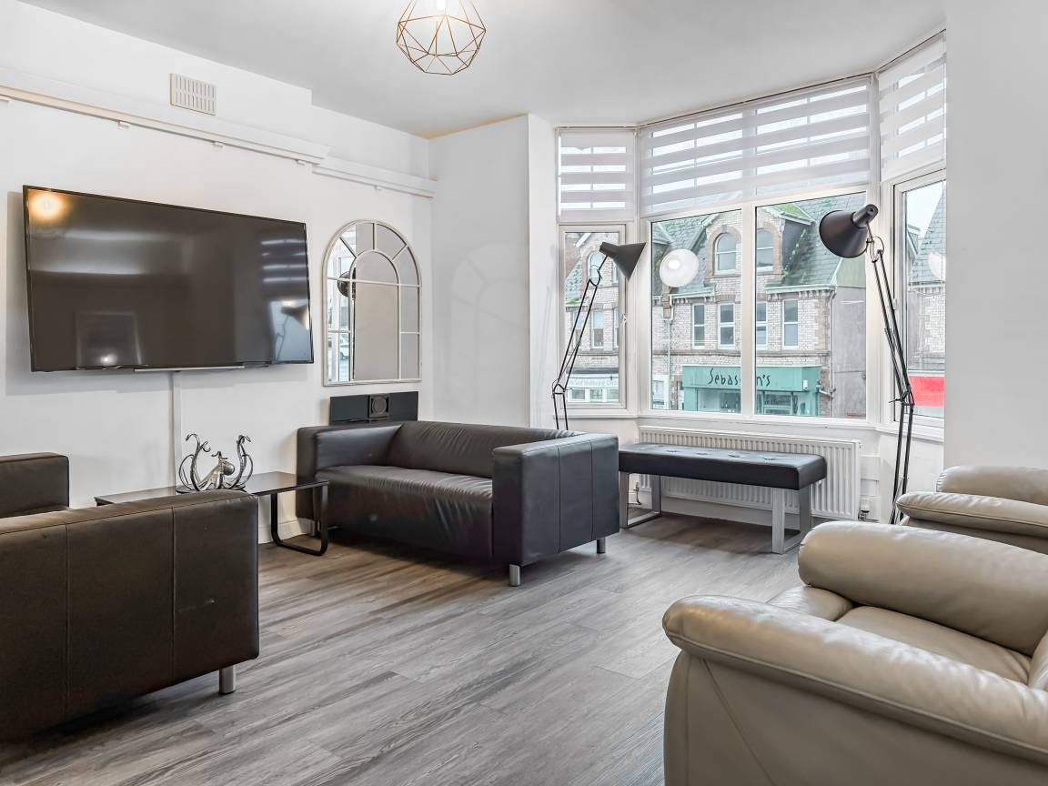 Cottage ∙ 3 Bedrooms ∙ 8 Guests - Newton Abbot