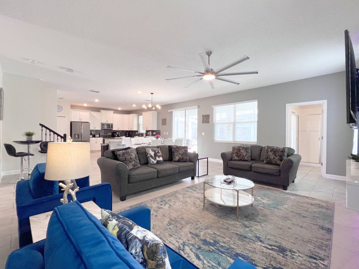 349 M² House ∙ 8 Bedrooms ∙ 24 Guests - Maitland, FL