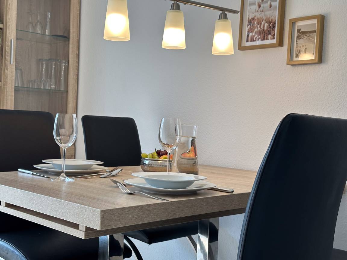 40 M² Ferienwohnung ∙ 1 Schlafzimmer ∙ 2 Gäste - Zempin