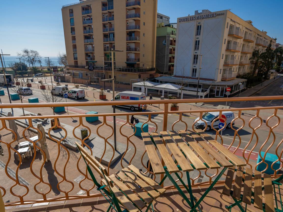 54 M² Ferienwohnung ∙ 2 Schlafzimmer ∙ 4 Gäste - Calella