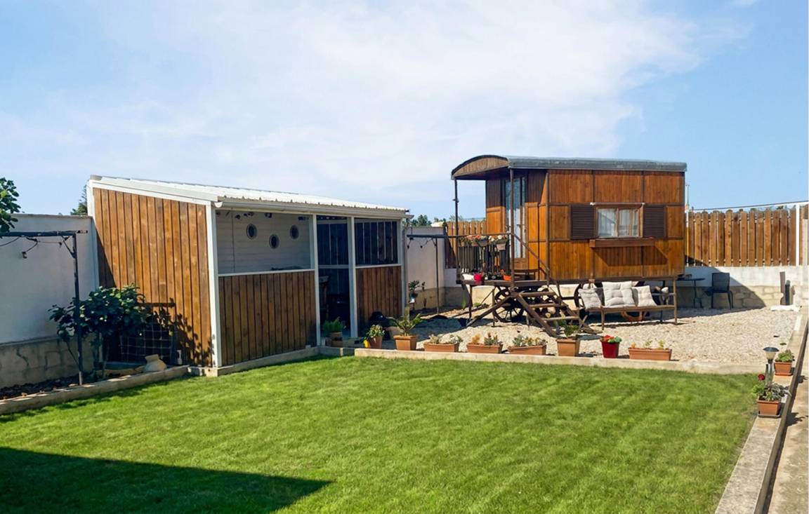 Camping ∙ 1 Chambre ∙ 2 Personnes - Arles