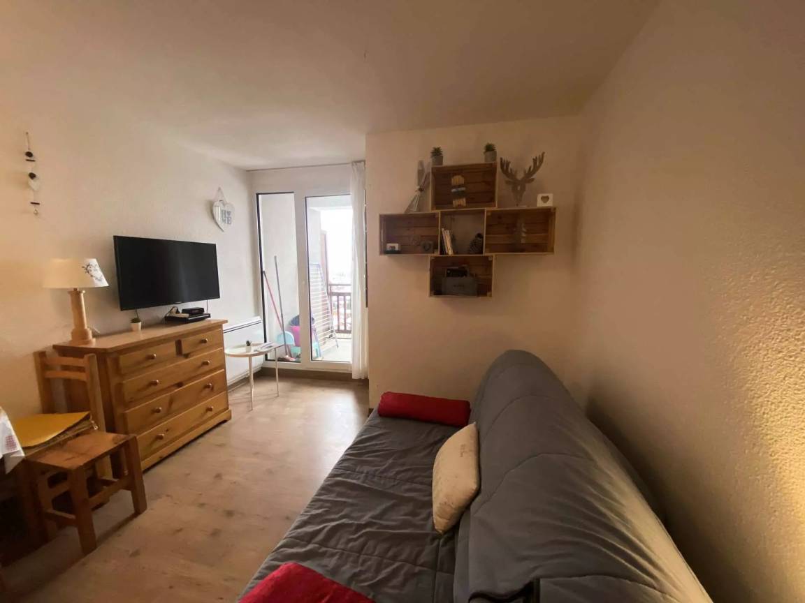 22 M² Studio ∙ 1 Chambre ∙ 4 Personnes - Lac du Chambon