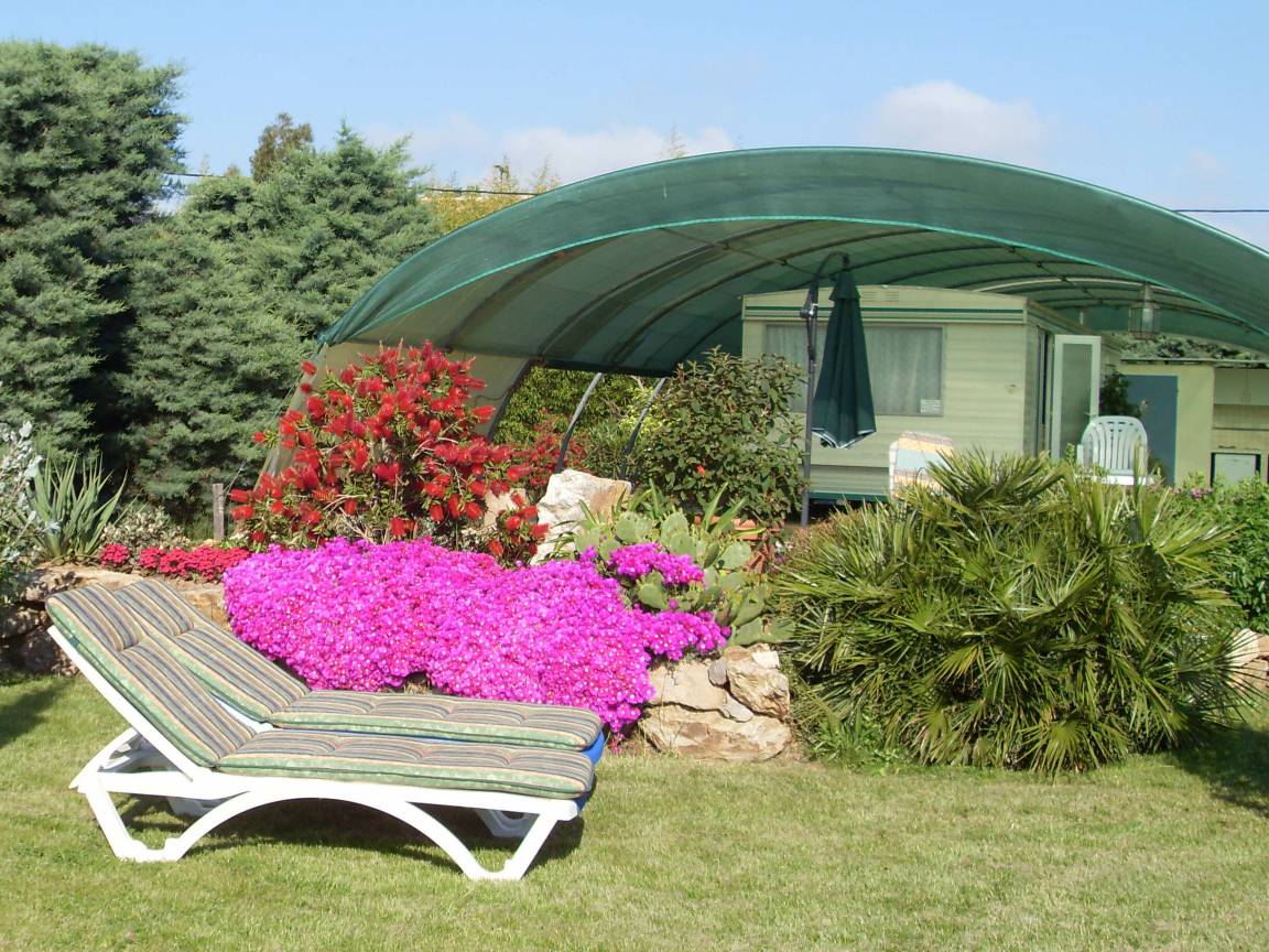 28 M² Huis ∙ 2 Slaapkamers ∙ 5 Gasten - La Londe-les-Maures