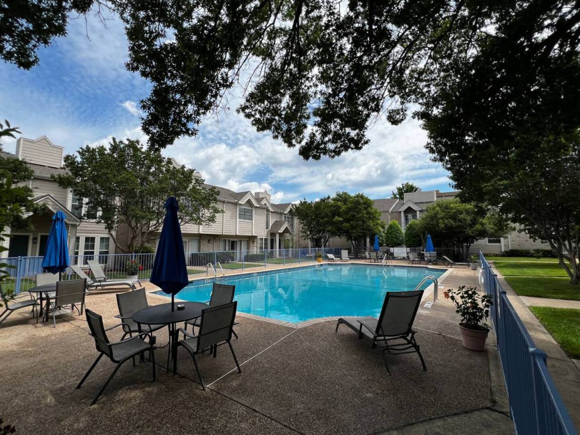 69 M² House ∙ 1 Bedroom ∙ 2 Guests - Dallas, TX