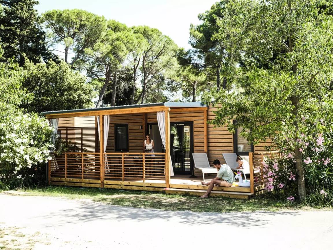 34 M² Caravan ∙ 3 Bedrooms ∙ 5 Guests - Nin