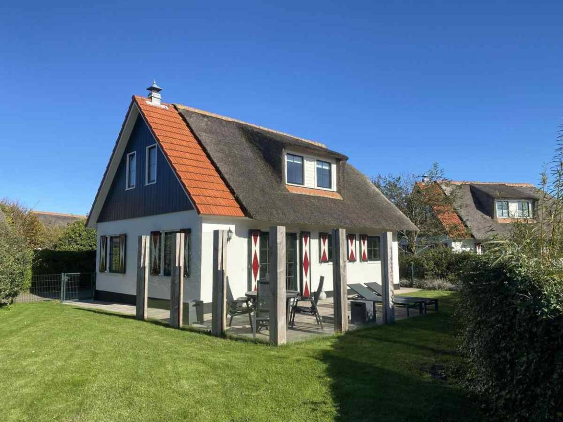 110 M² Huis ∙ 2 Slaapkamers ∙ 5 Gasten - Groote Keeten