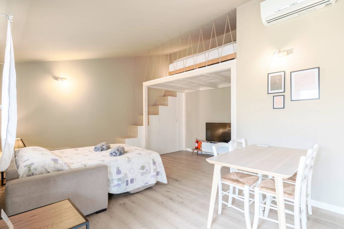 30 M² Studio ∙ 1 Schlafzimmer ∙ 2 Gäste - Sirmione