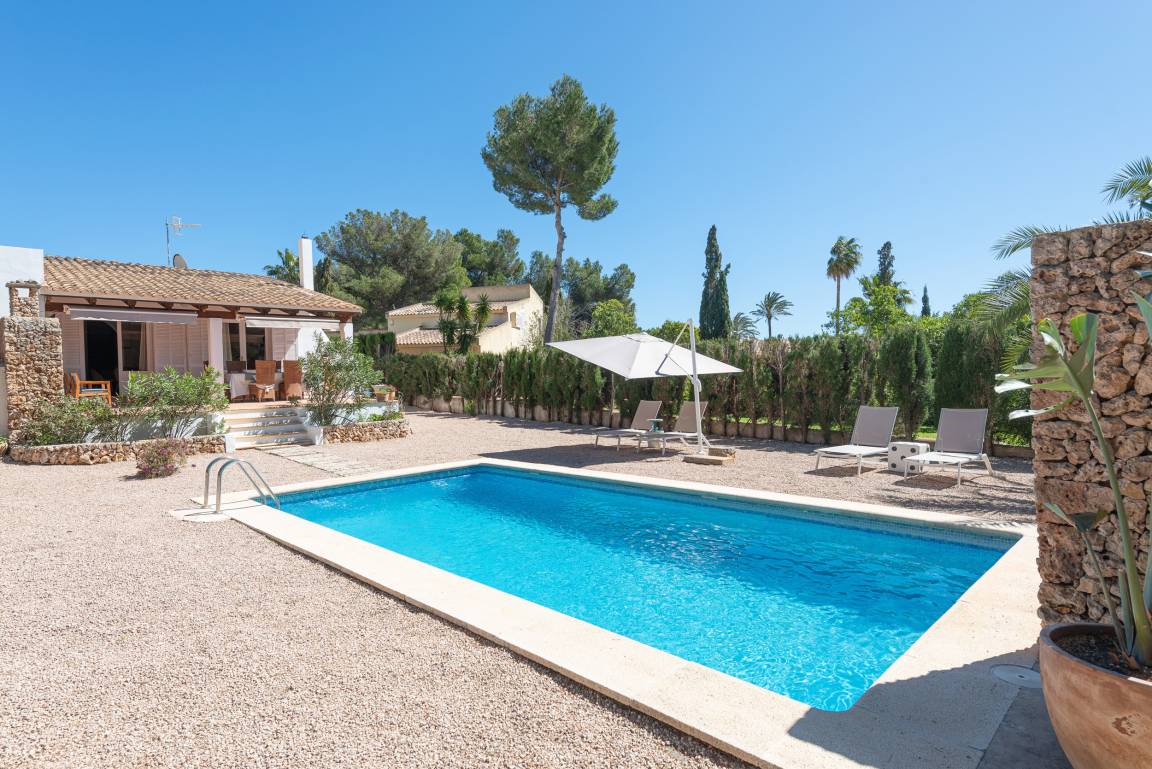 294 M² Villa ∙ 3 Habitaciones ∙ 6 Huéspedes - Cala Bona, España