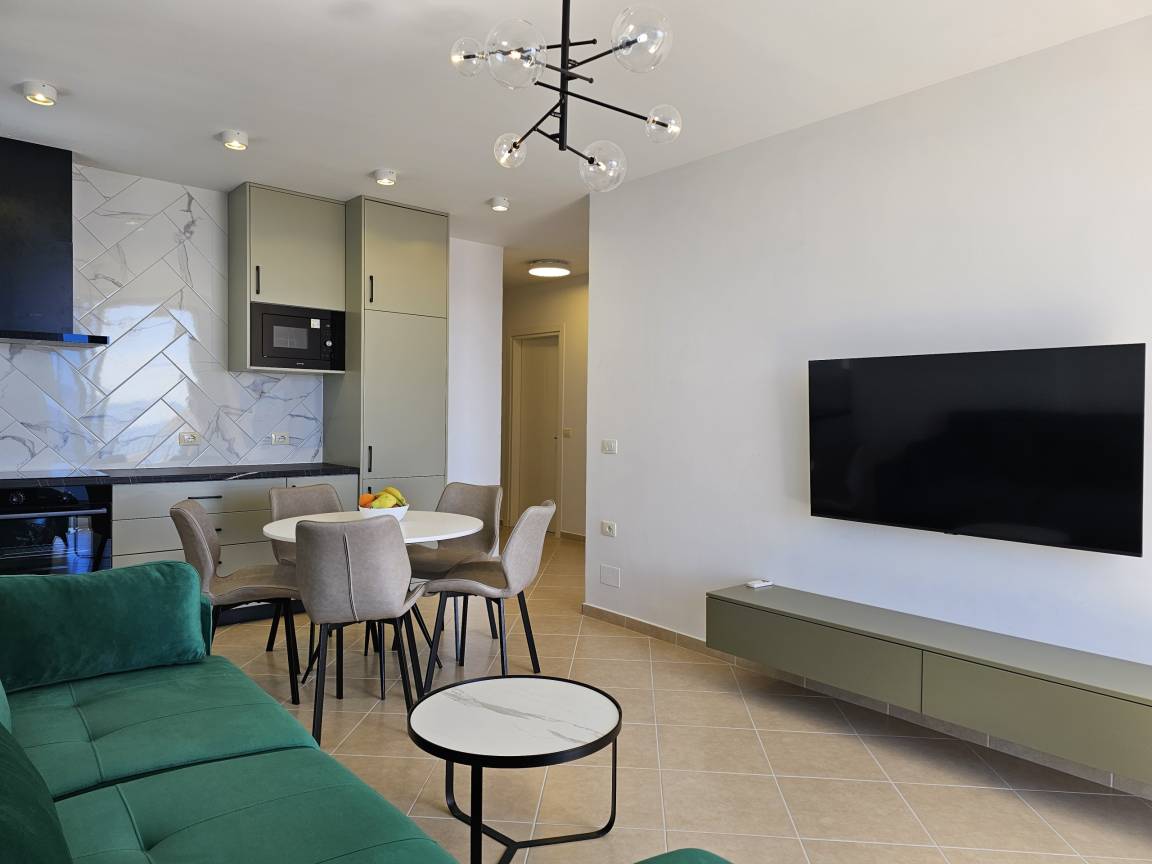 95 M² Appartement ∙ 2 Chambres ∙ 5 Personnes - Saranda