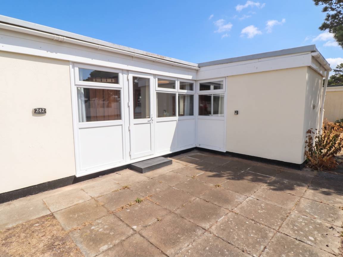 Cottage ∙ 3 Bedrooms ∙ 6 Guests - Kidwelly