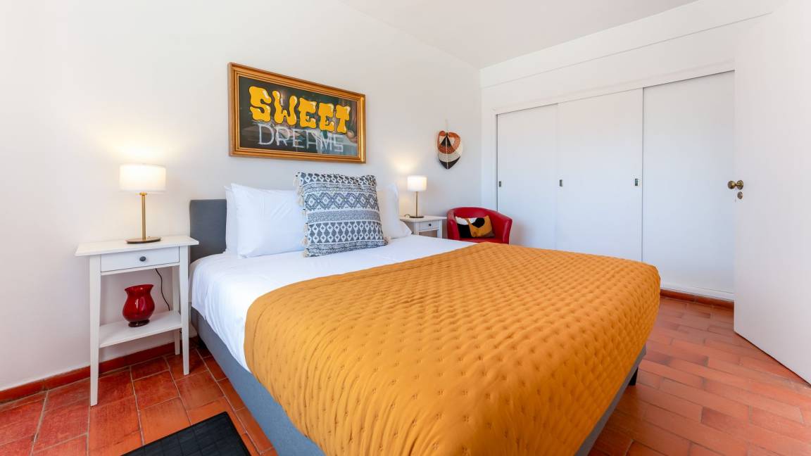 56 M² Apartamento ∙ 1 Quarto ∙ 3 Hóspedes - Porches