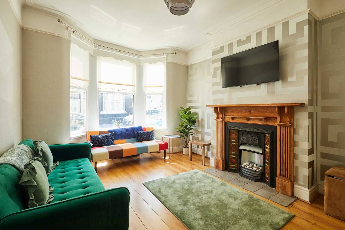 Apartment ∙ 3 Bedrooms ∙ 7 Guests - Liverpool John Lennon Airport (LPL)