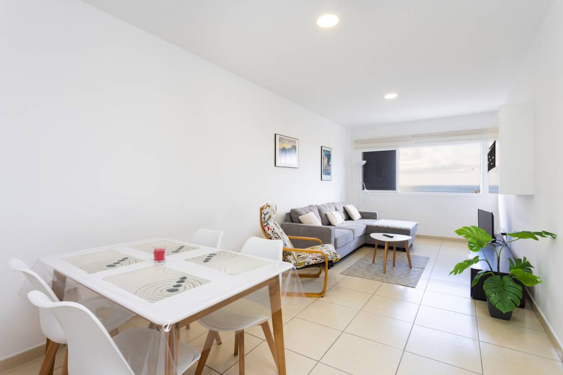71 M² Apartamento ∙ 2 Habitaciones ∙ 3 Huéspedes - Granadilla De Abona