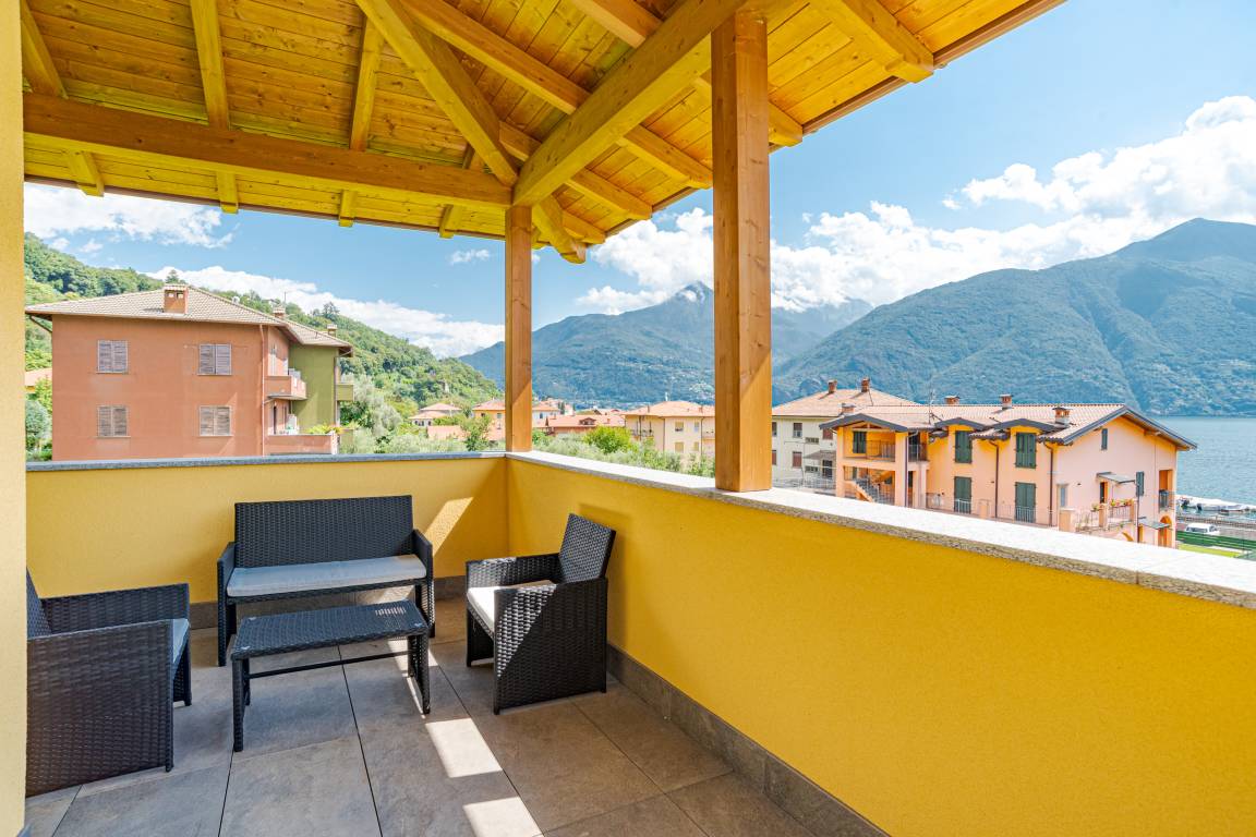 110 M² Apartment ∙ 2 Bedrooms ∙ 6 Guests - Varenna