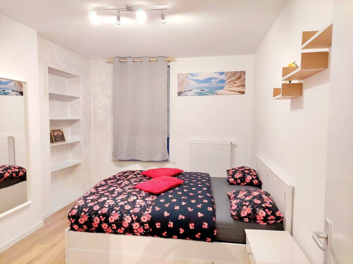 35 M² Appartement ∙ 1 Chambre ∙ 2 Personnes - Charleroi