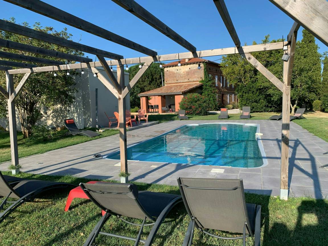 175 M² Maison De Vacances ∙ 5 Chambres ∙ 14 Personnes - Auterive