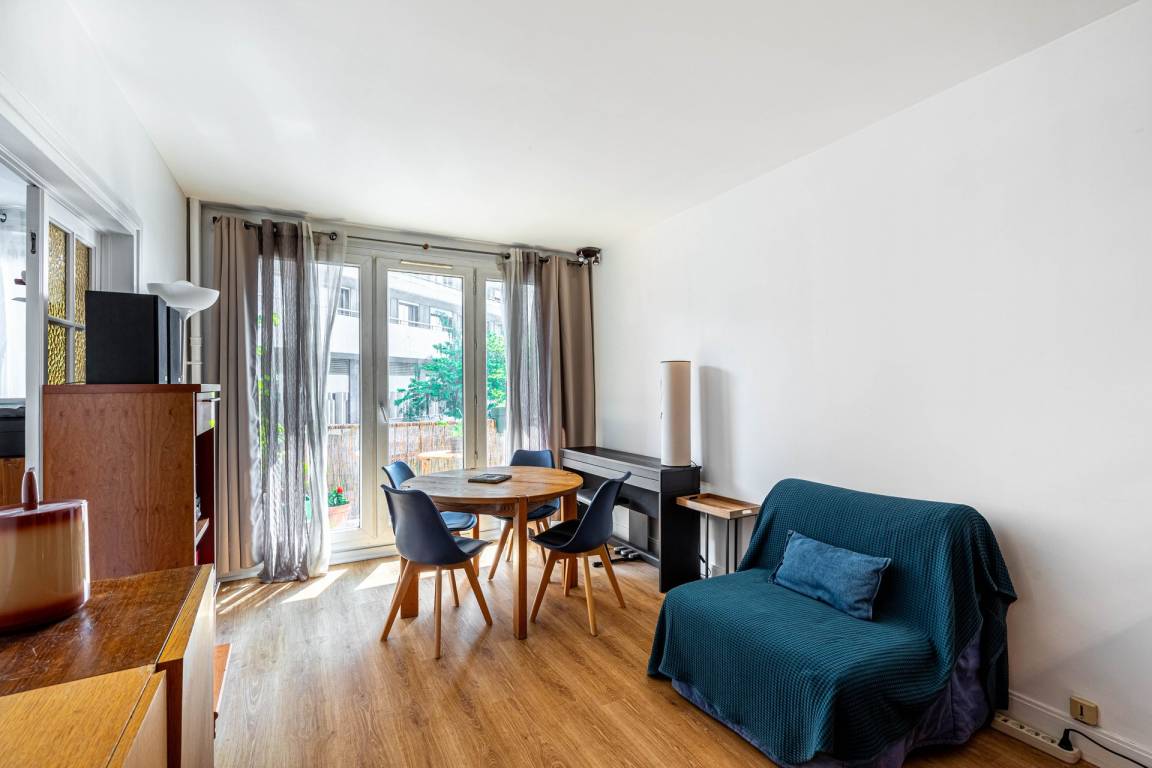 42 M² Appartement ∙ 1 Chambre ∙ 2 Personnes - Métro Nationale, Paris