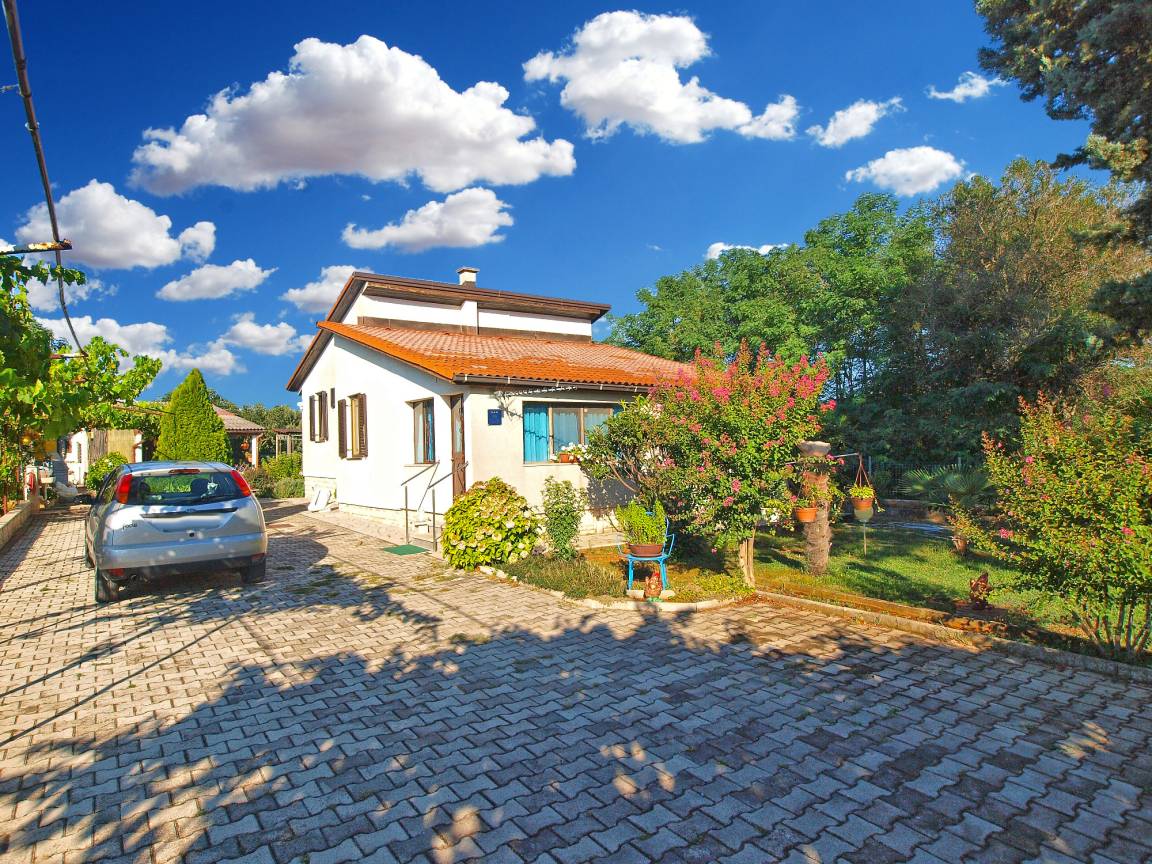 74 M² Maison De Vacances ∙ 2 Chambres ∙ 5 Personnes - Pula