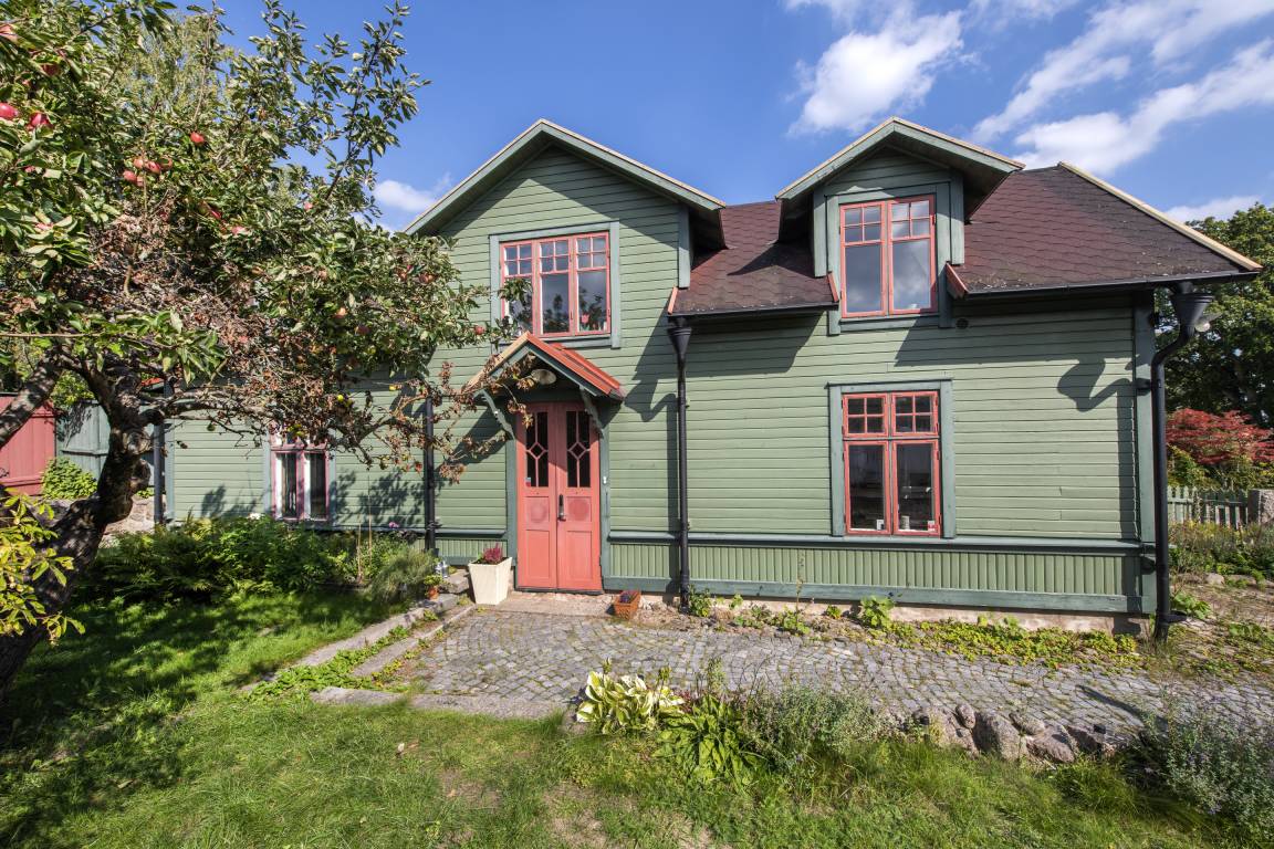75 M² House ∙ 2 Bedrooms ∙ 4 Guests - Ronneby
