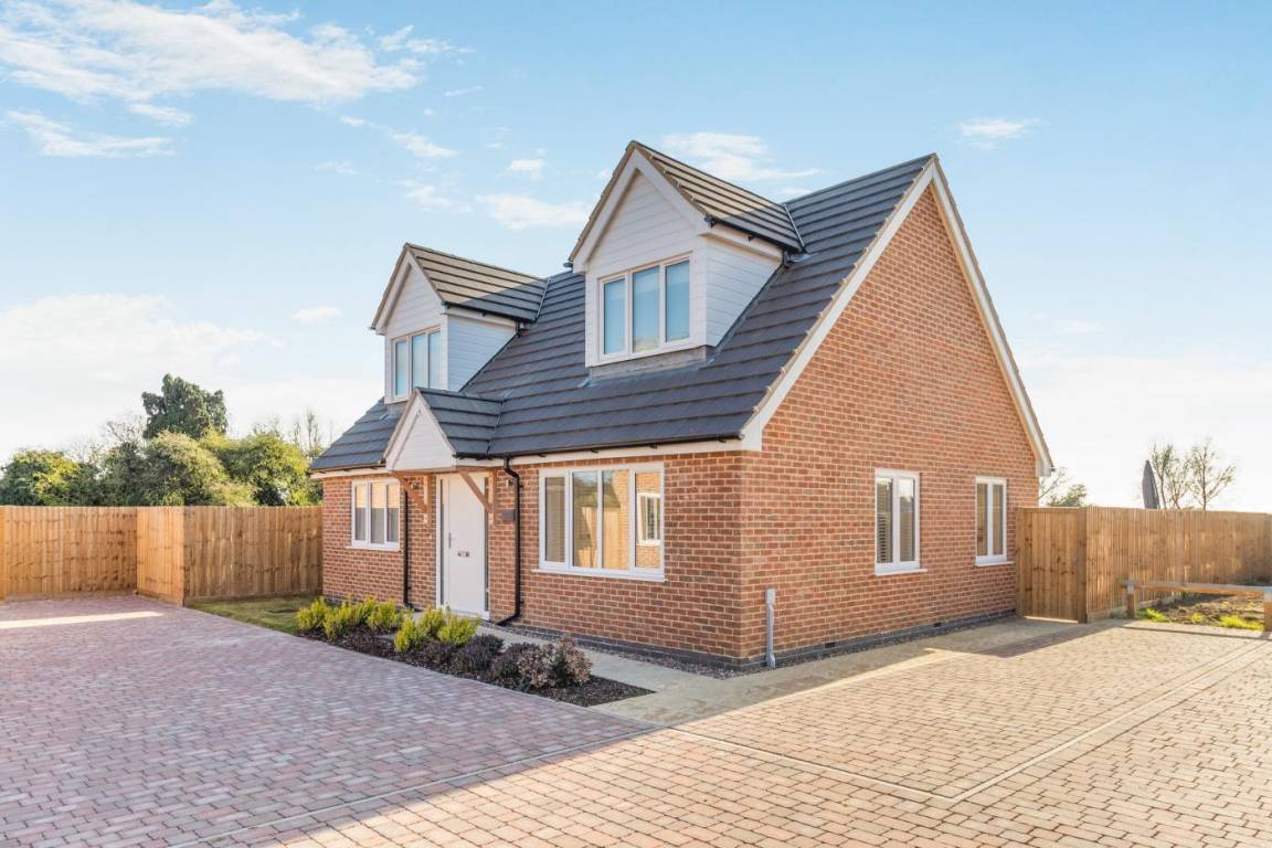 Cottage ∙ 3 Bedrooms ∙ 6 Guests - Cambridgeshire