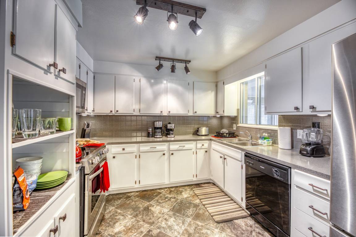 111 M² Apartment ∙ 2 Bedrooms ∙ 4 Guests - Golden, CO