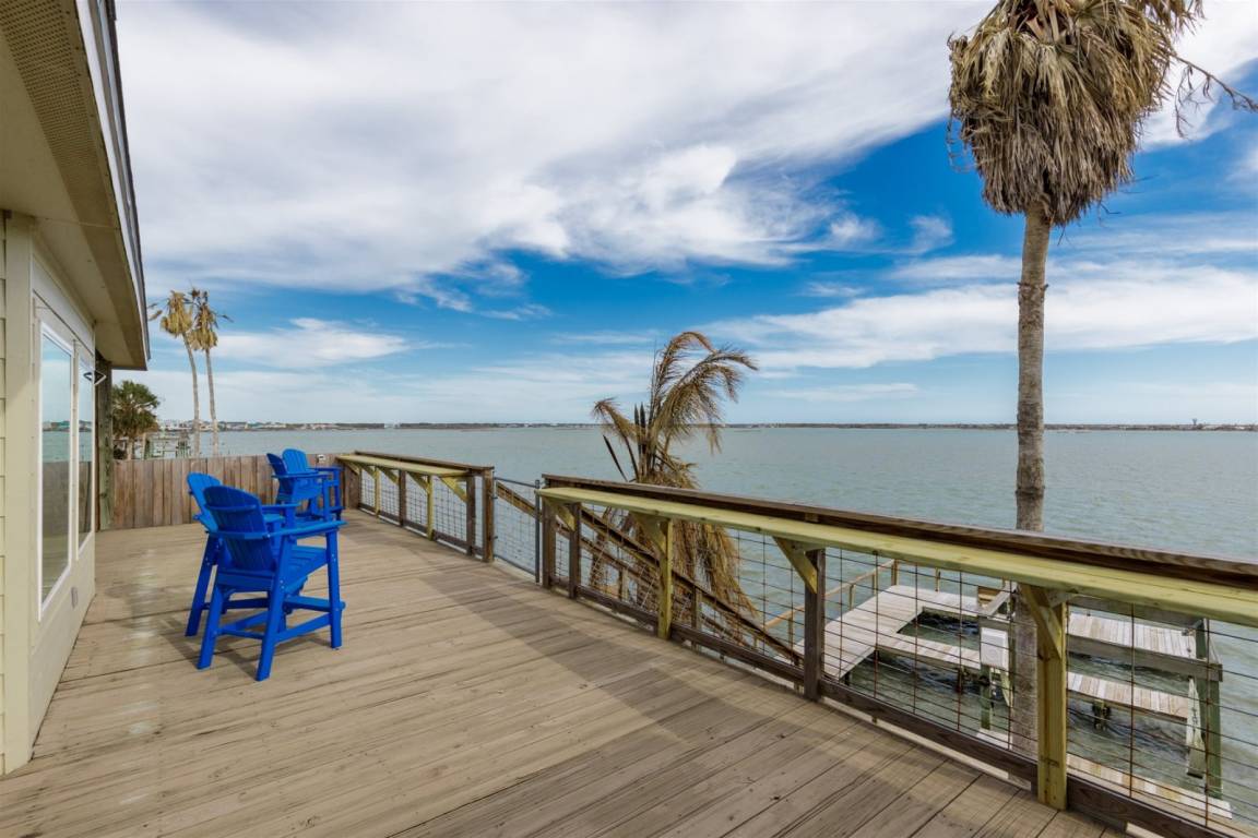 203 M² House ∙ 6 Bedrooms ∙ 10 Guests - Rockport, TX