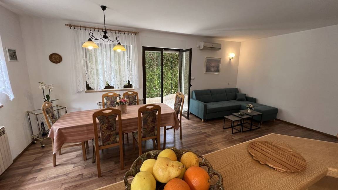 67 M² Appartement ∙ 2 Chambres ∙ 5 Personnes - Crikvenica