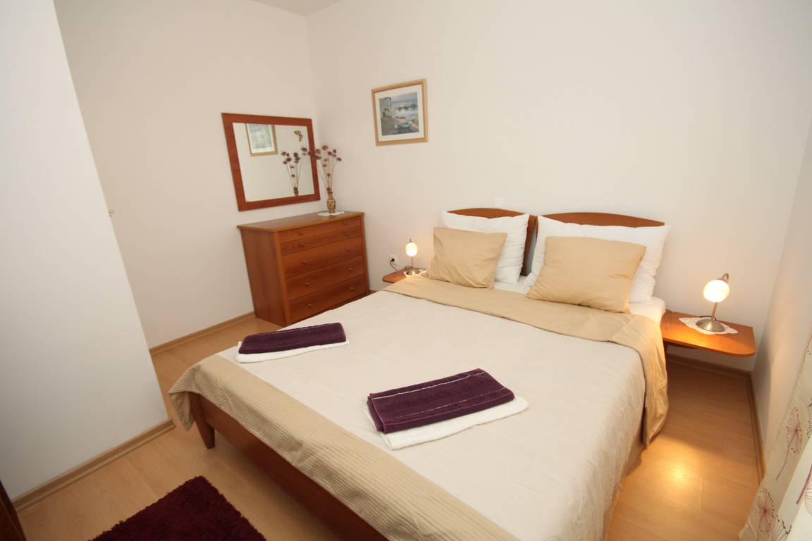41 M² Apartament ∙ 2 Sypialnie ∙ 4 Gości - Stari Grad