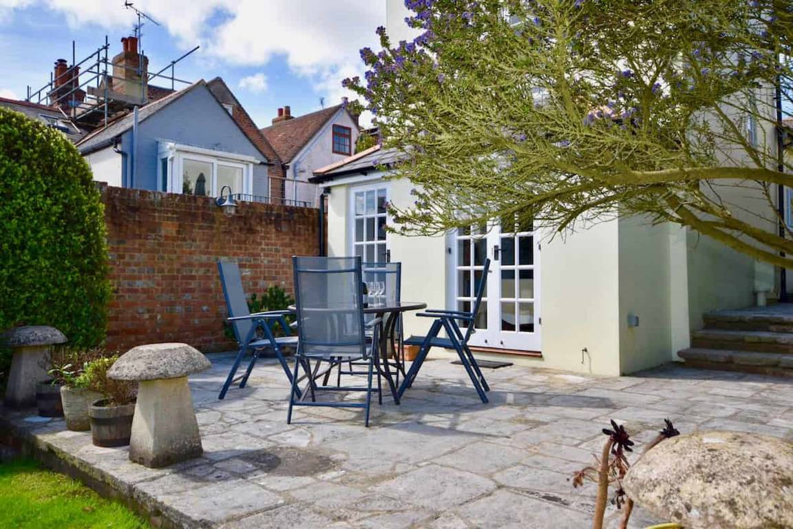 56 M² Cottage ∙ 3 Bedrooms ∙ 6 Guests - Fareham