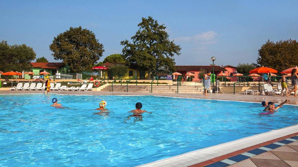 33 M² Appartement ∙ 3 Chambres ∙ 6 Personnes - Sirmione