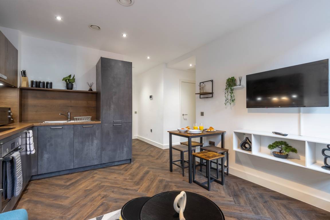 64 M² Apartment ∙ 2 Bedrooms ∙ 3 Guests - Villa Park