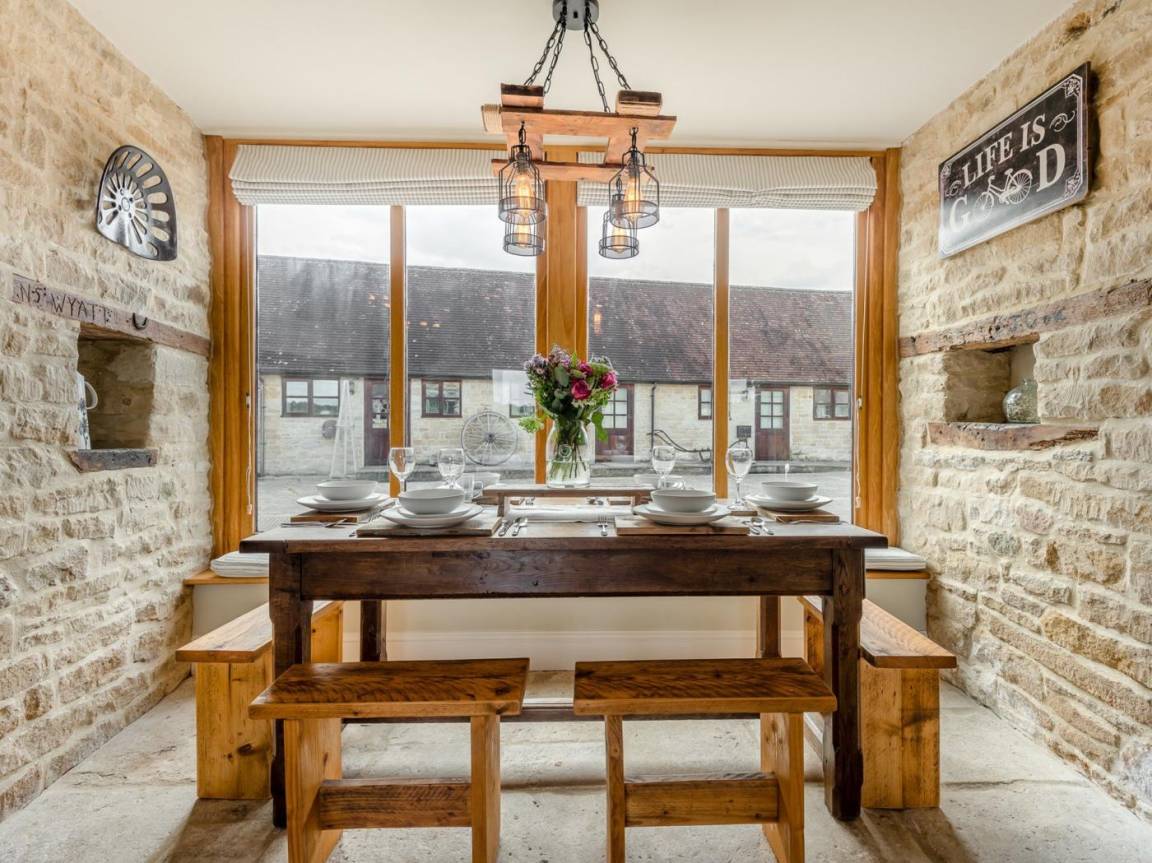 Cottage ∙ 3 Bedrooms ∙ 6 Guests - Shaftesbury