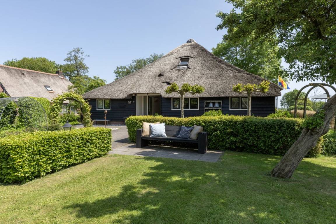 House ∙ 4 Bedrooms ∙ 10 Guests - Giethoorn