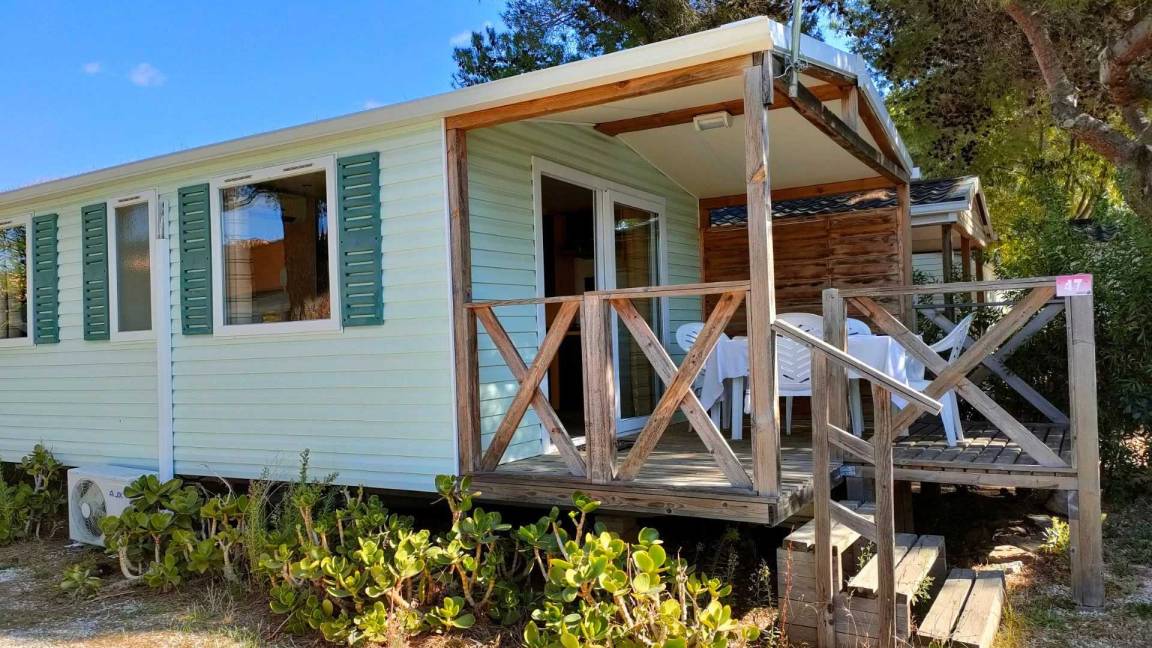 32 M² Camping ∙ 2 Chambres ∙ 4 Personnes - Bormes-les-Mimosas