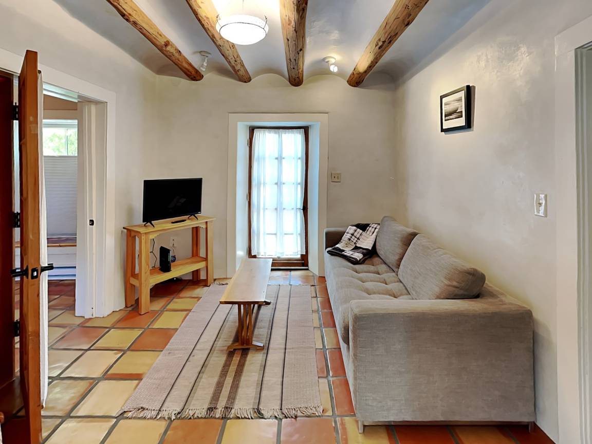 94 M² House ∙ 2 Bedrooms ∙ 3 Guests - Santa Fe, NM
