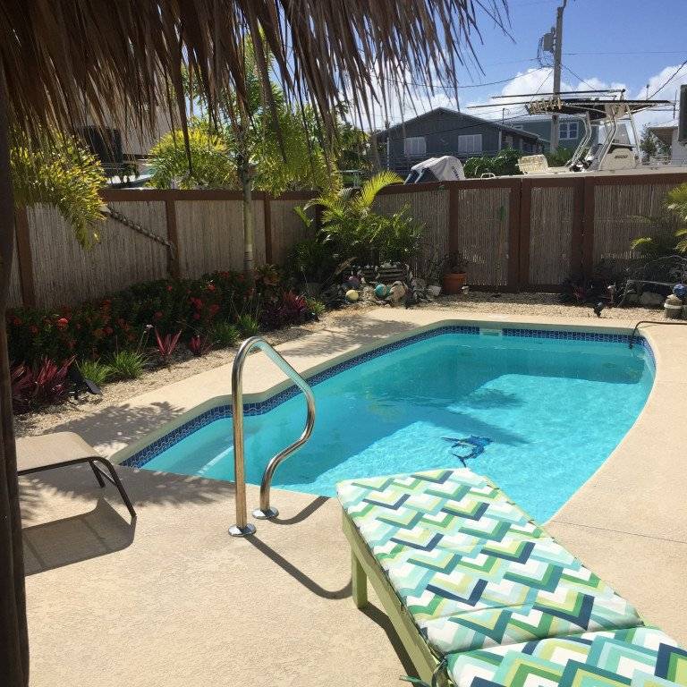 111 M² House ∙ 3 Bedrooms ∙ 6 Guests - Big Pine Key, FL